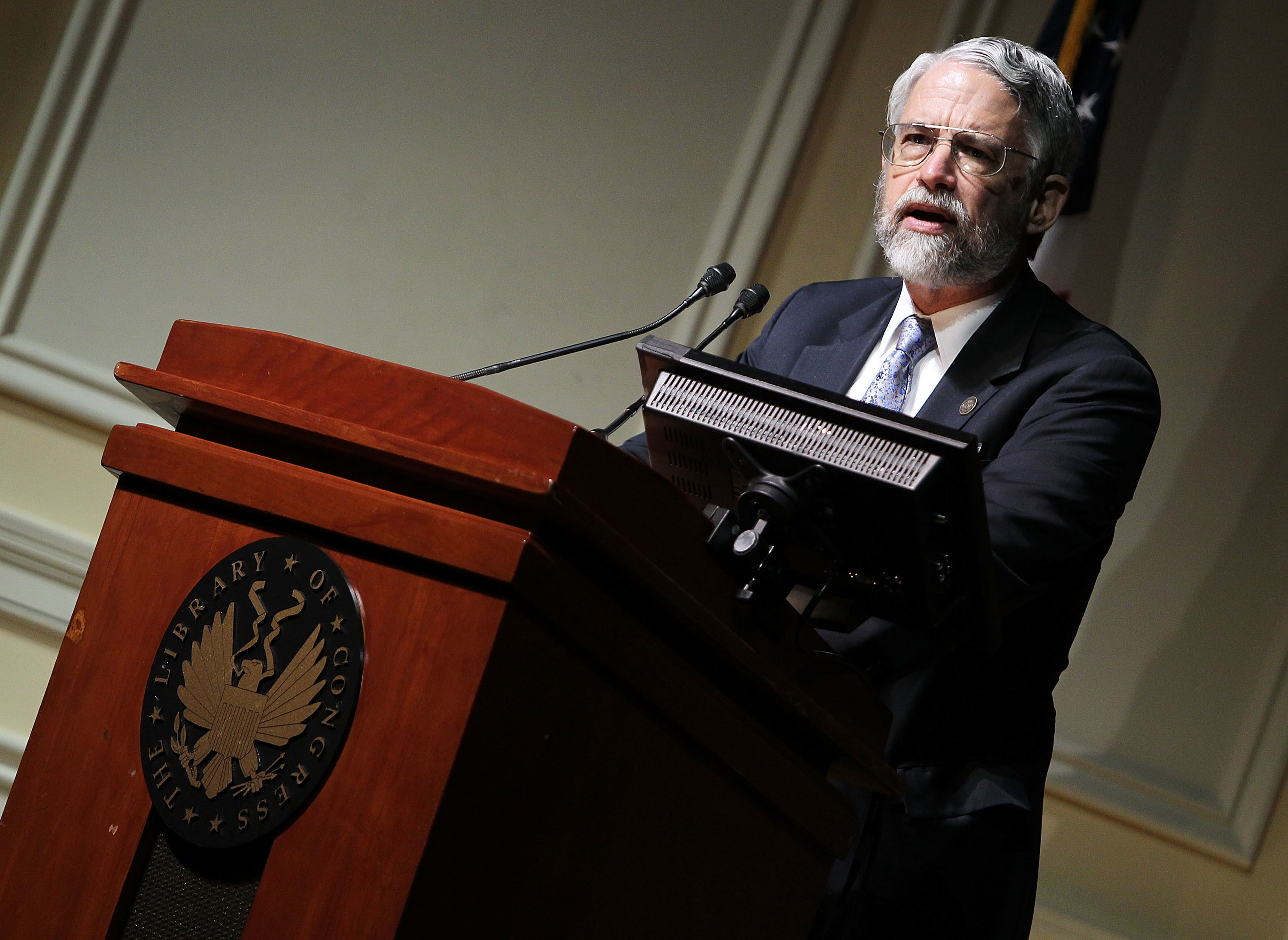 Obama's Science Advisor Holdren Says There's Intelligent Life Out There ...