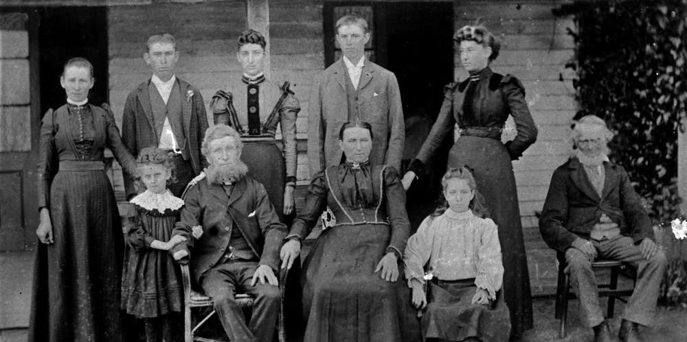 Crowdsourced Genetic Data Used to Create Largest Human Family Tree ...