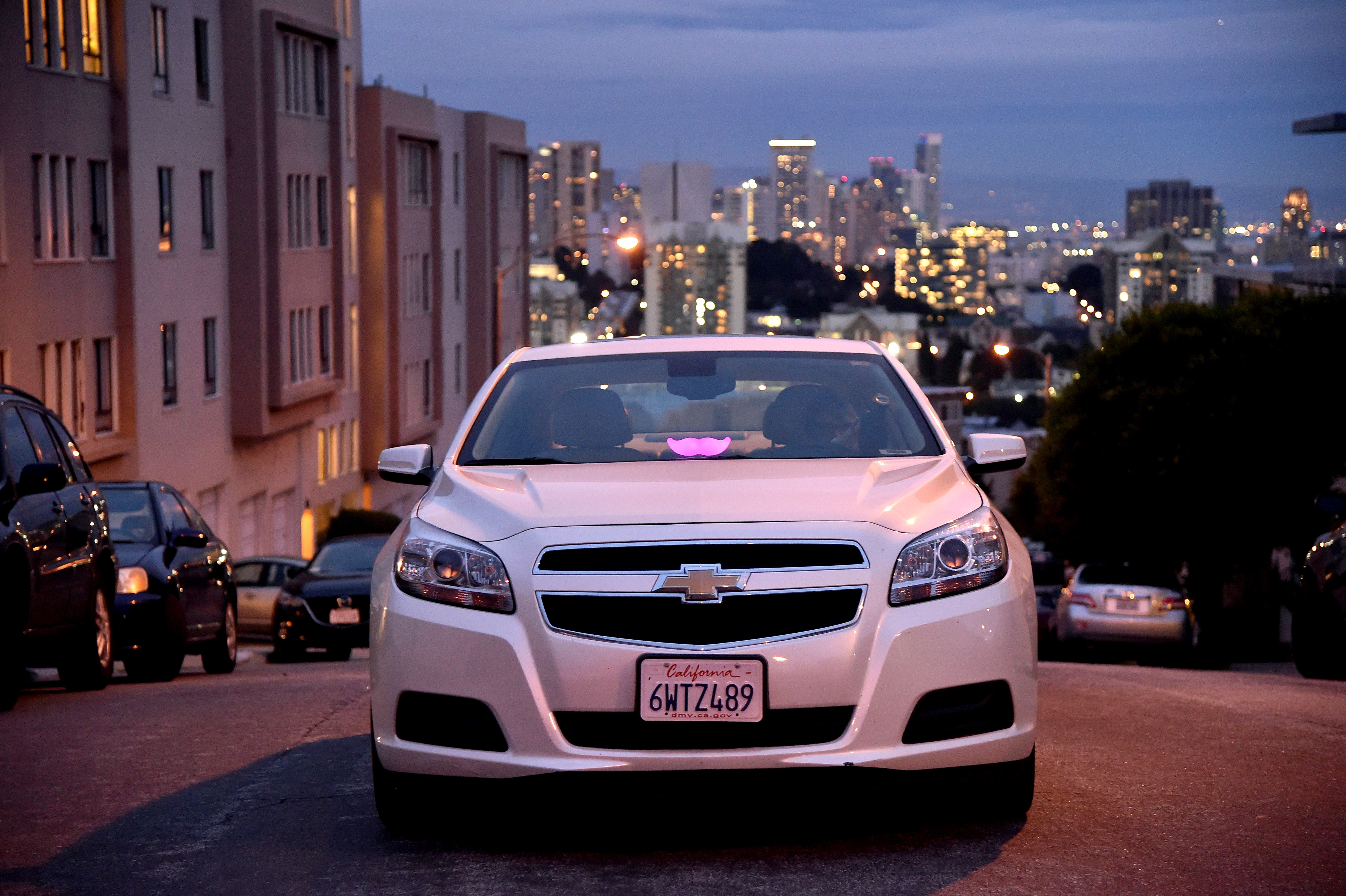 Lyft, GM Will Put Self-Driving Cars on the Road by 2017 | Inverse