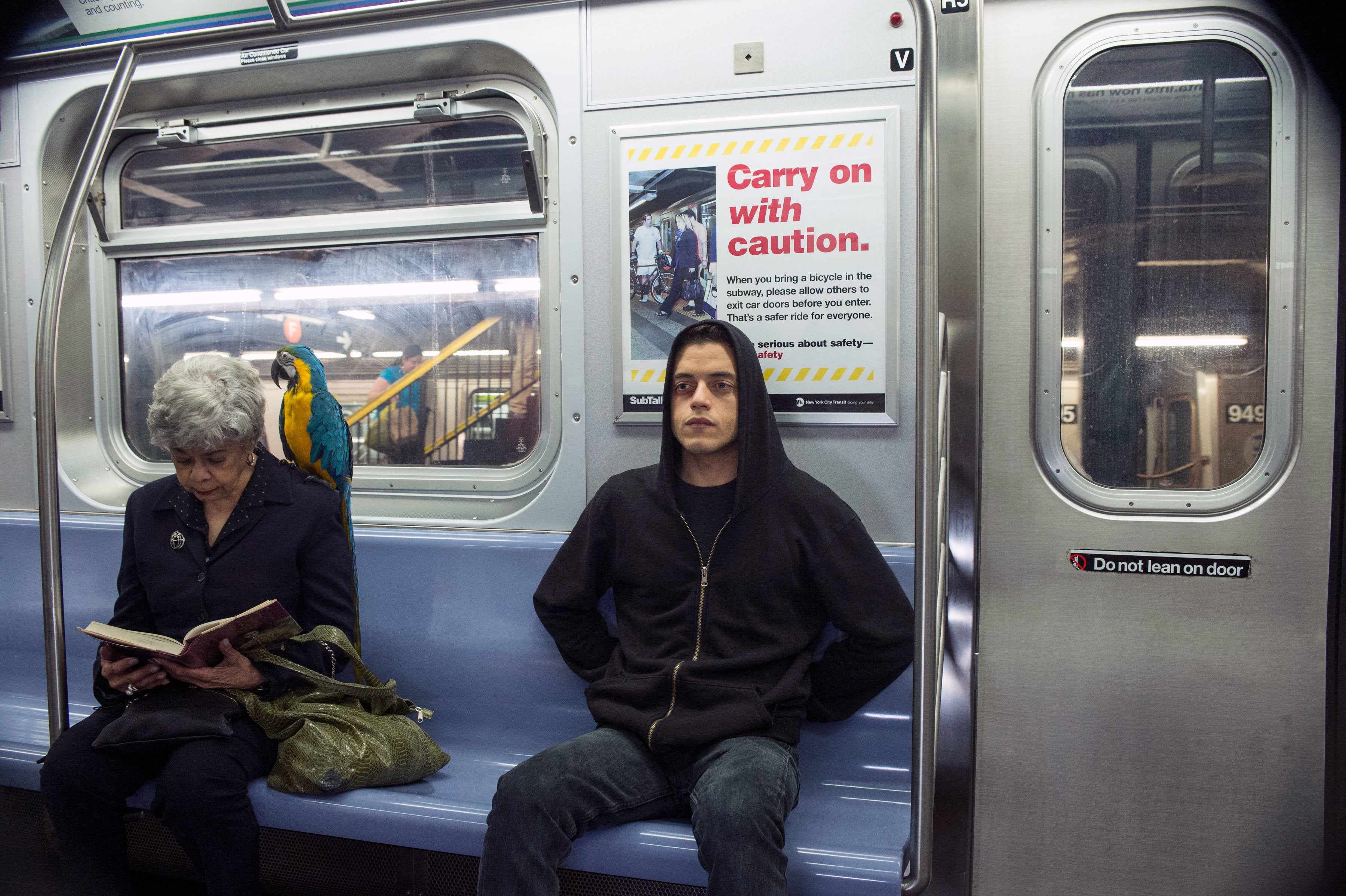 'Mr. Robot' Recap: eps1.7_wh1ter0se.m4v | Inverse