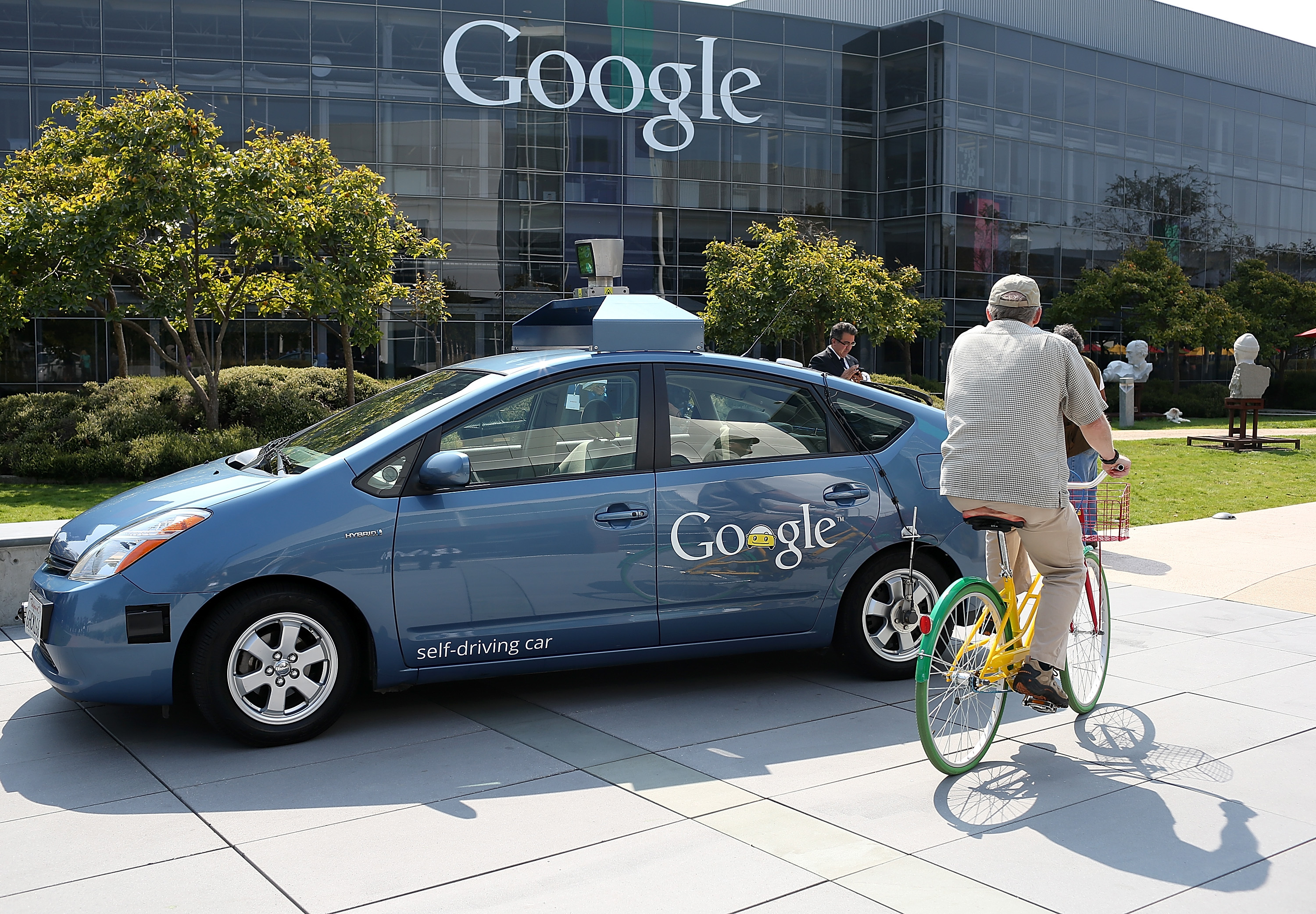 Google Shares More Information About Its Driverless Car Crash | Inverse