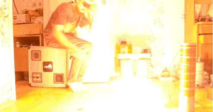 Watch This DIY Pyrotechnician Turn His Electric Guitar Into a Lightning ...