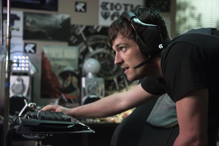 'Future Man' Makes 'Doctor Who' Time Travel Look Weak AF | Inverse