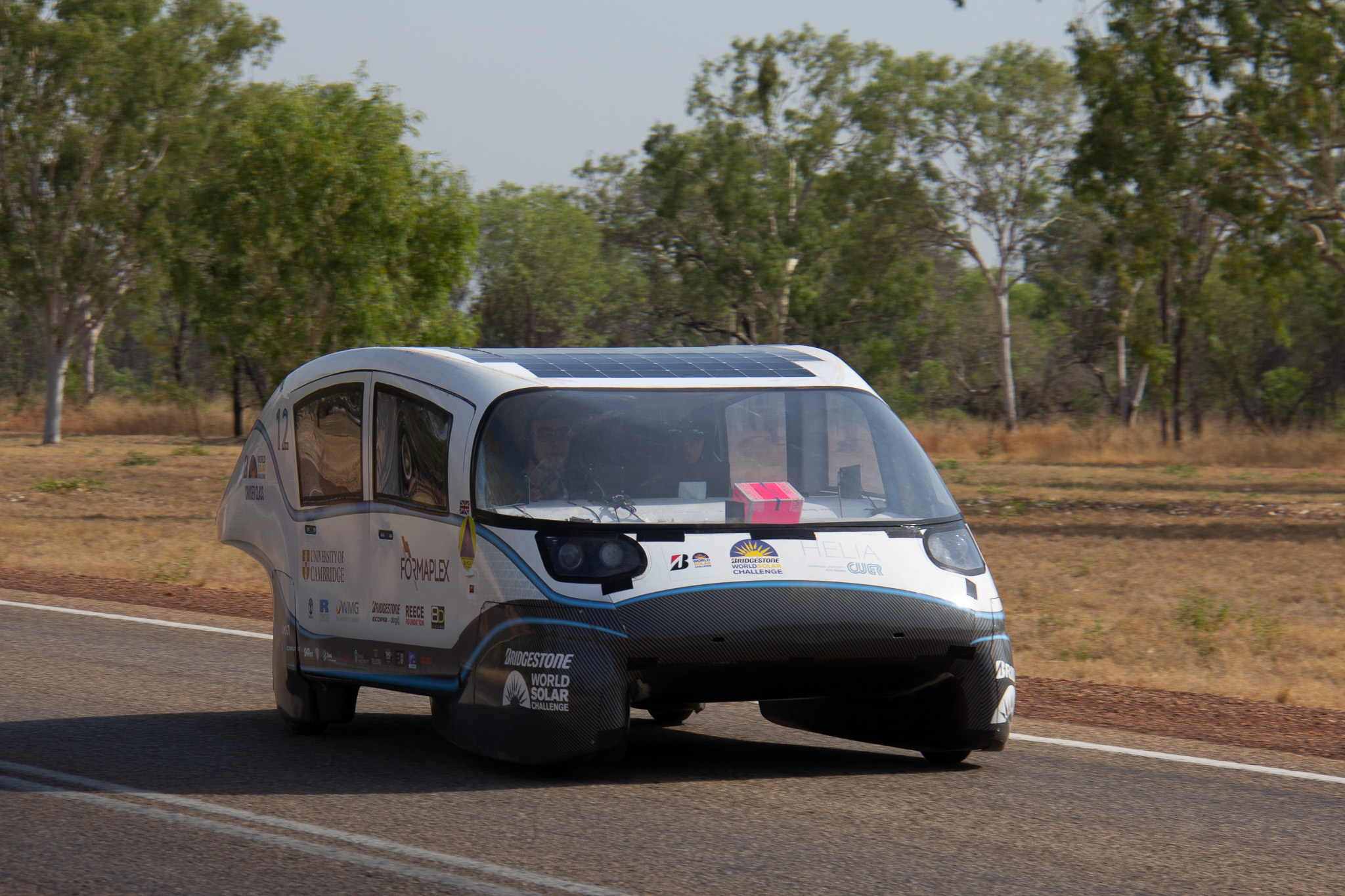 Electric solar car packs Tesla-beating range with the energy of a ...