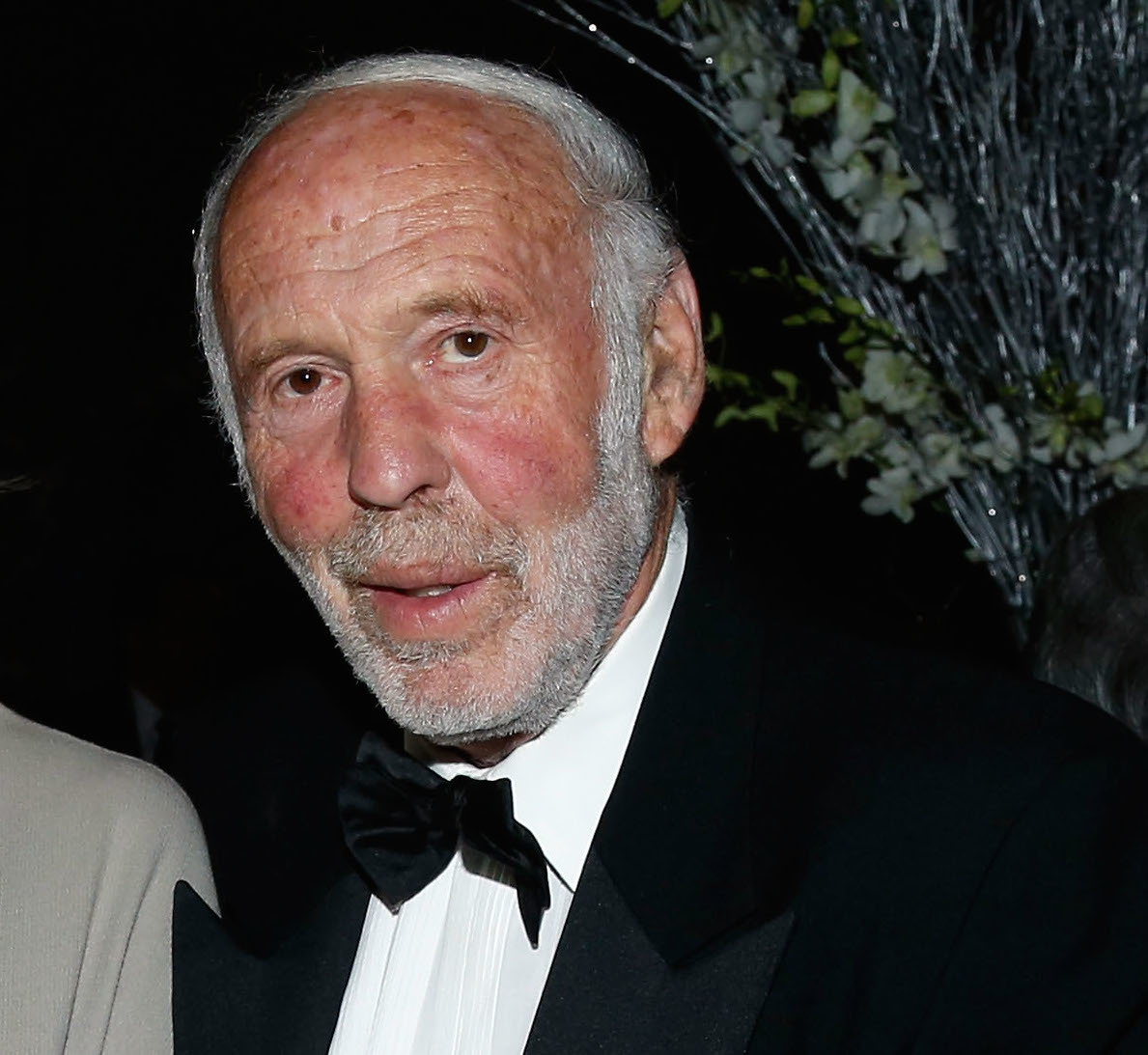 'World's Smartest Billionaire' James Simons Gives Rare Interview on ...