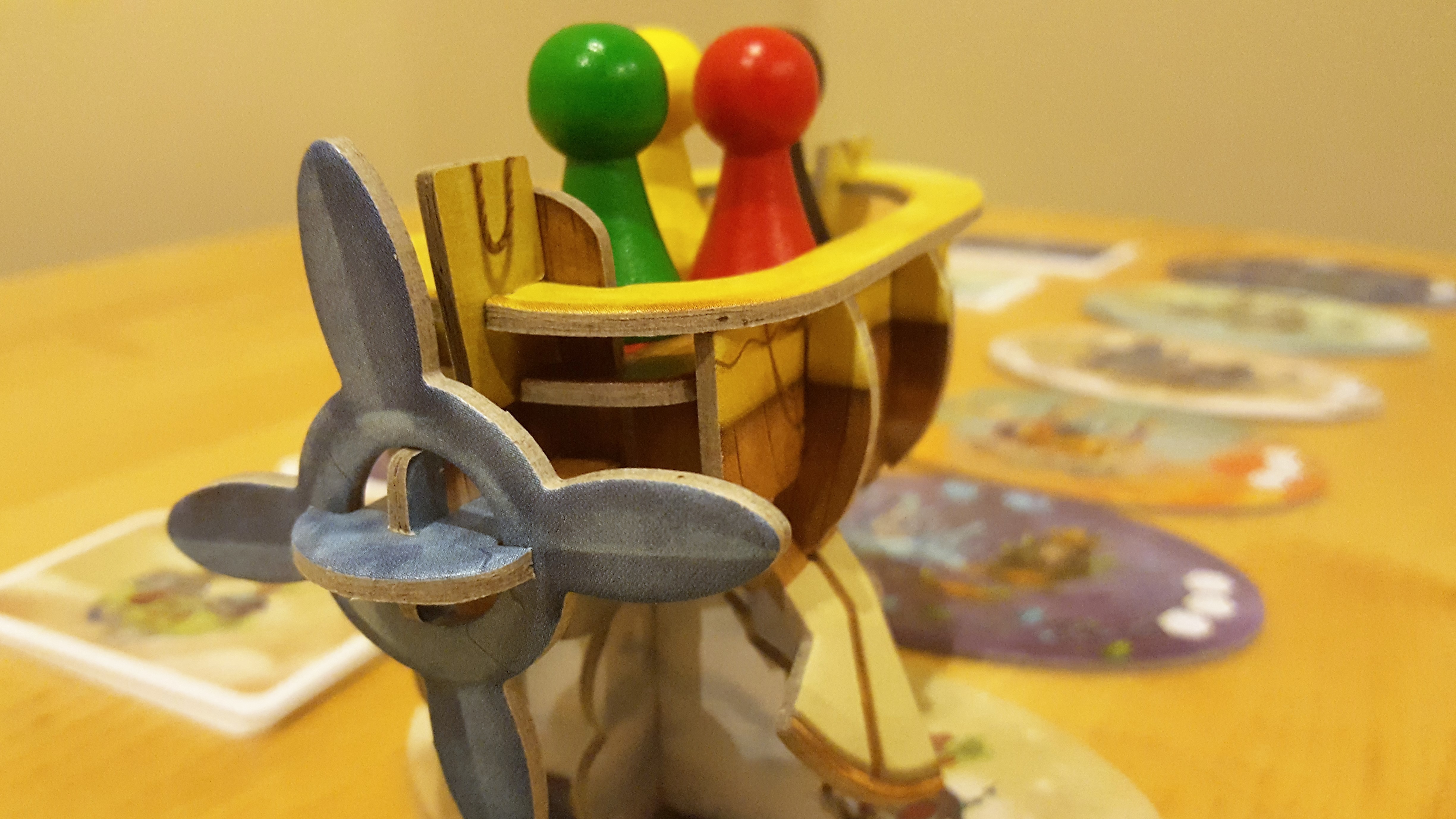 'Celestia' is the Best Board Game for Zeppelin-Loving Gamblers | Inverse