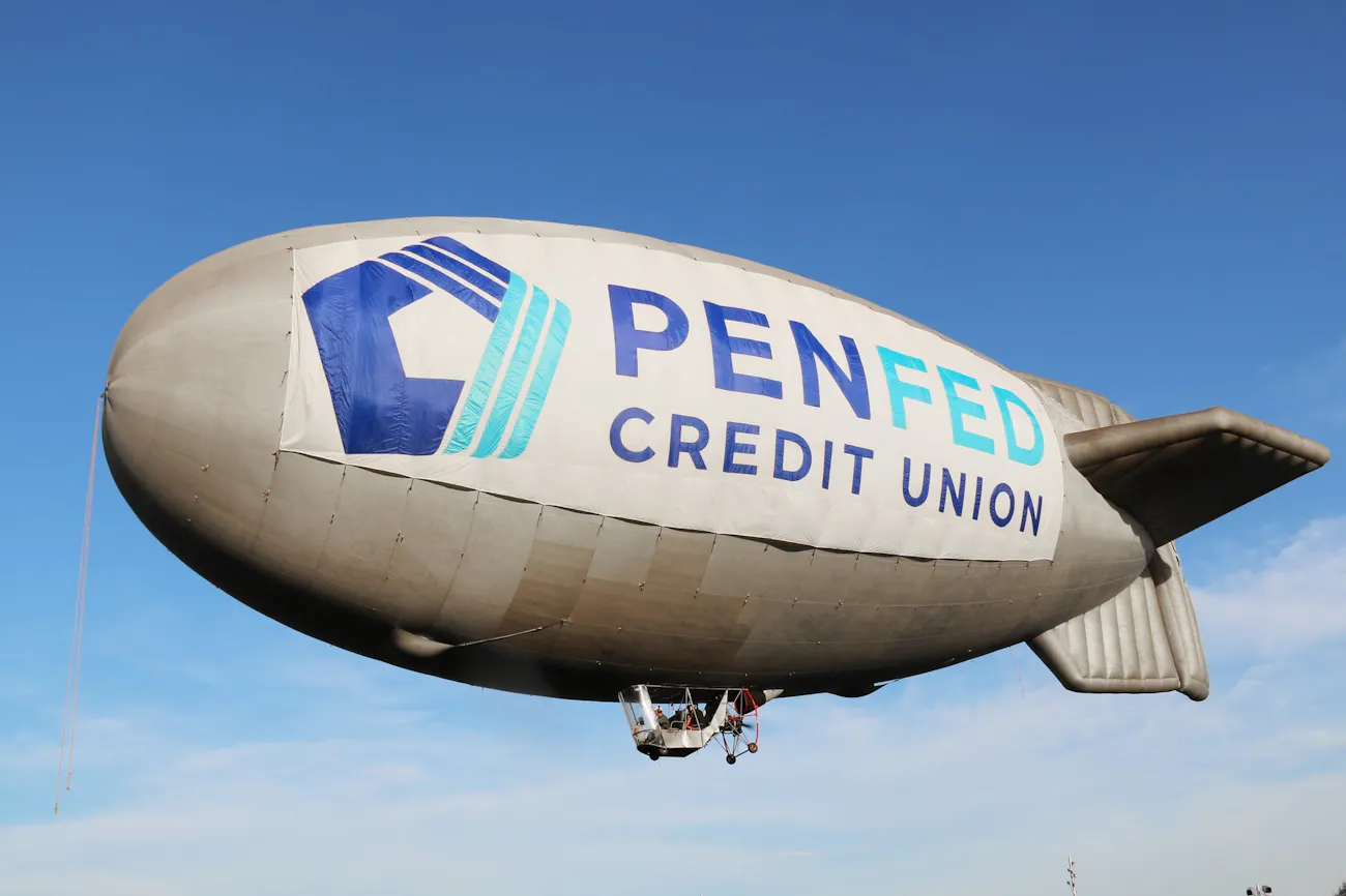 Video Shows AirSign Blimp Crashing and Burning at the U.S. Open | Inverse
