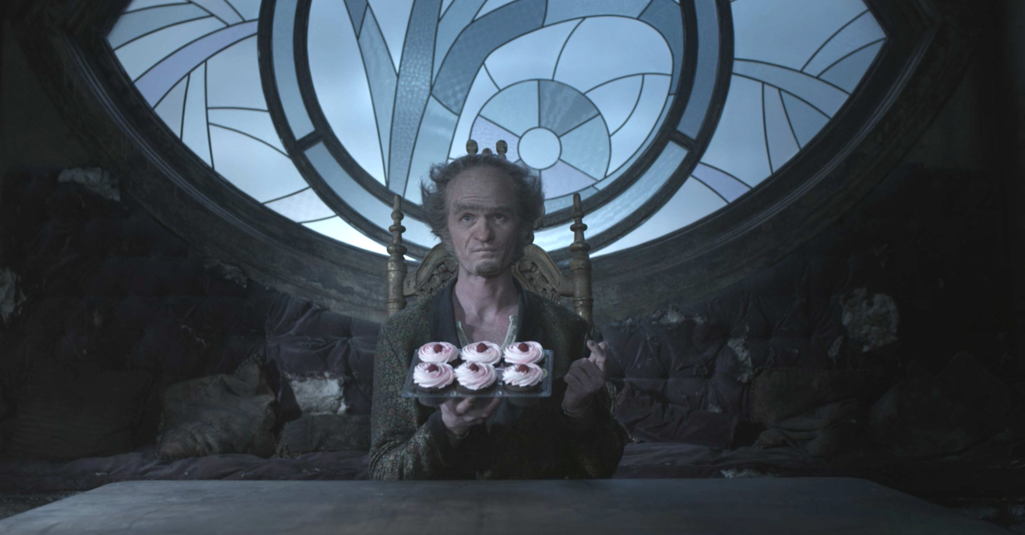 'A Series of Unfortunate Events' Season 2 Could Explain the VFD Schism ...