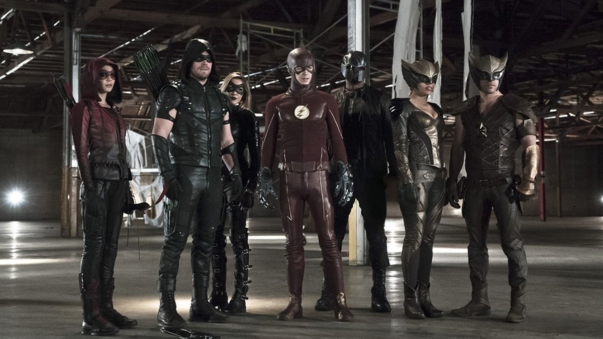The 'The Flash', 'Arrow' Crossover 'Legends of Today' Looks Hype | Inverse