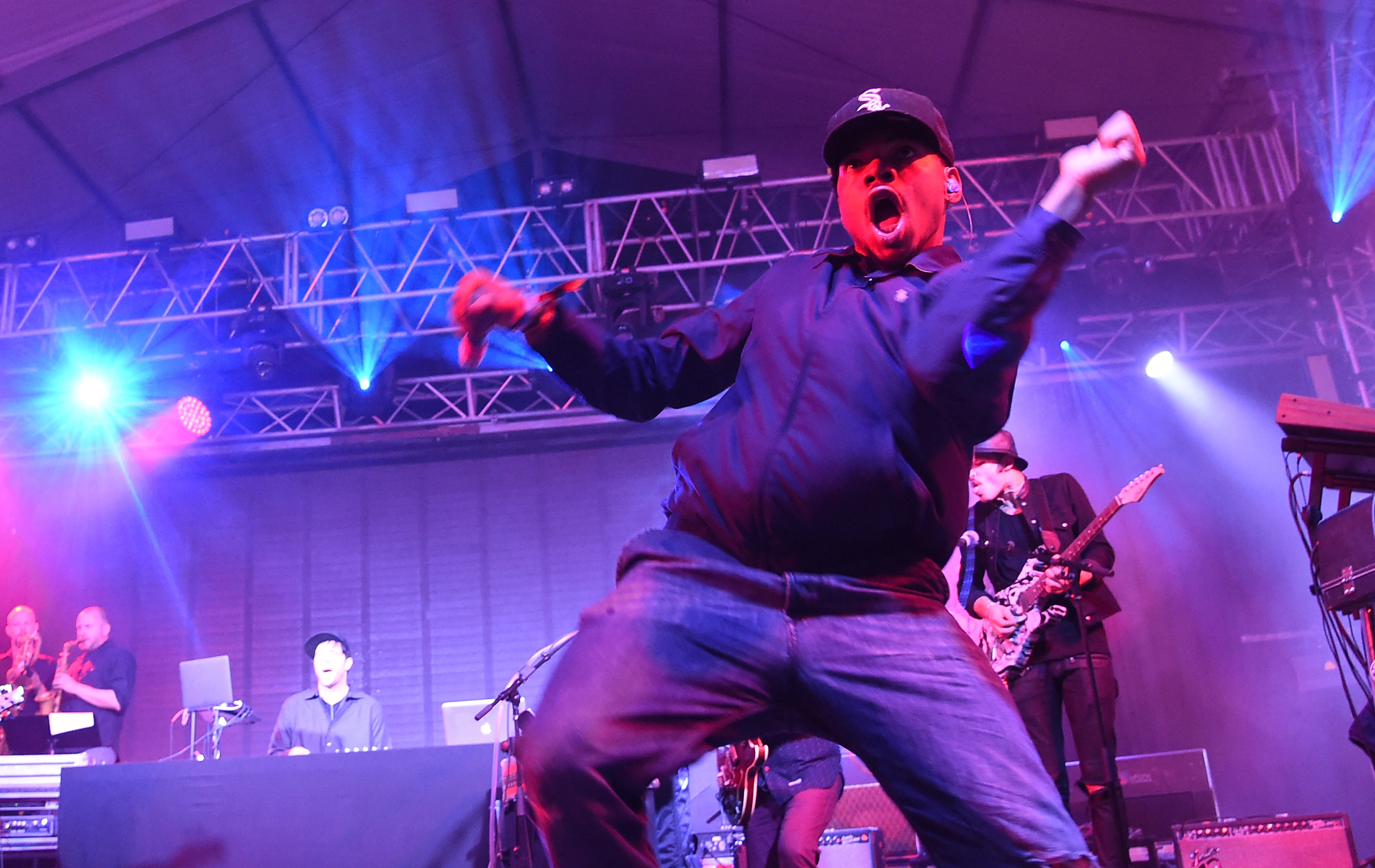 Hip-Hop Artist Frank Waln Spits Rhymes From the Reservation | Inverse