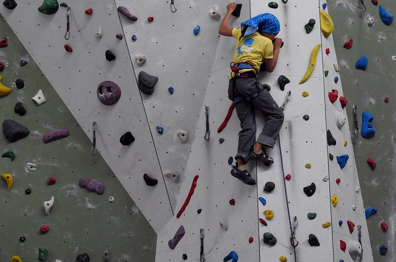Rock Climbing Is An Effective Depression Treatment, Scientists Find ...
