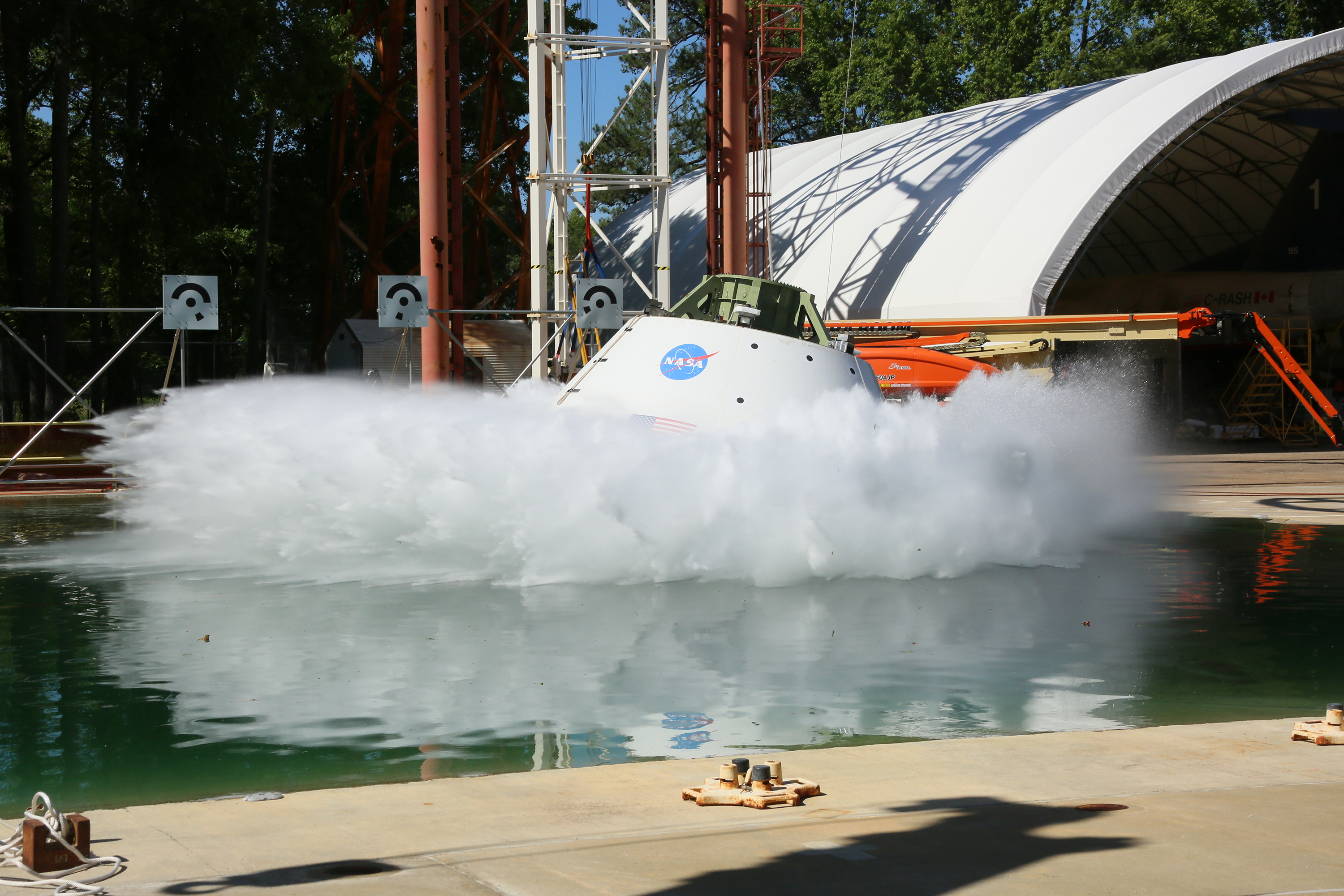 Watch NASA Water-Test Its Orion Spacecraft by Dropping It Into a ...
