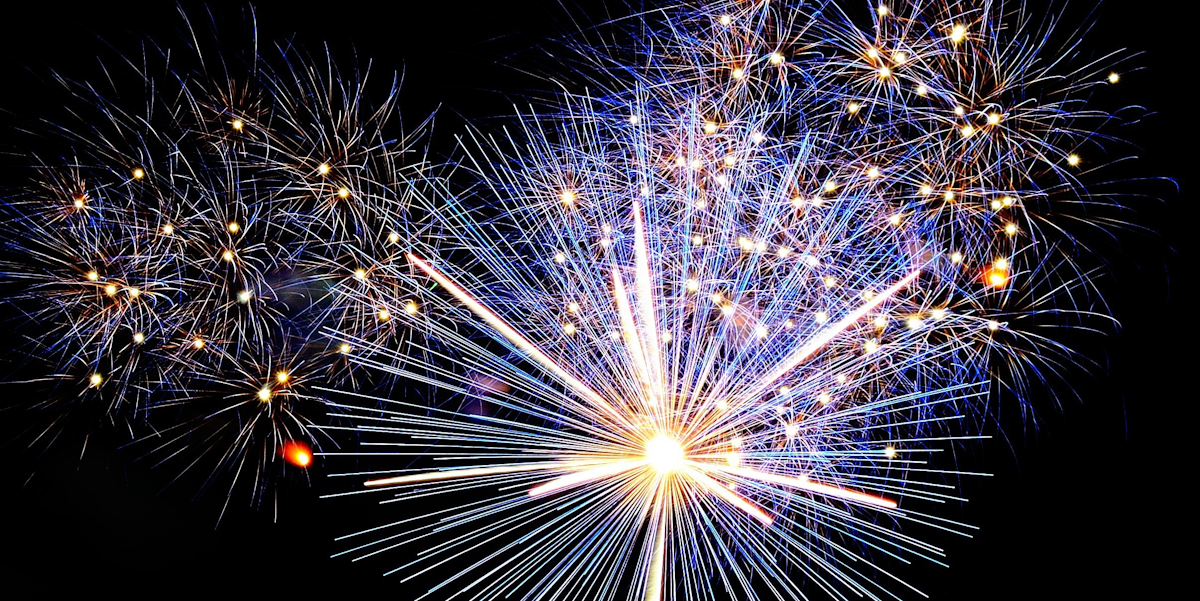 Robots Could Set Off Fireworks Next Year, Says Firework Designer | Inverse