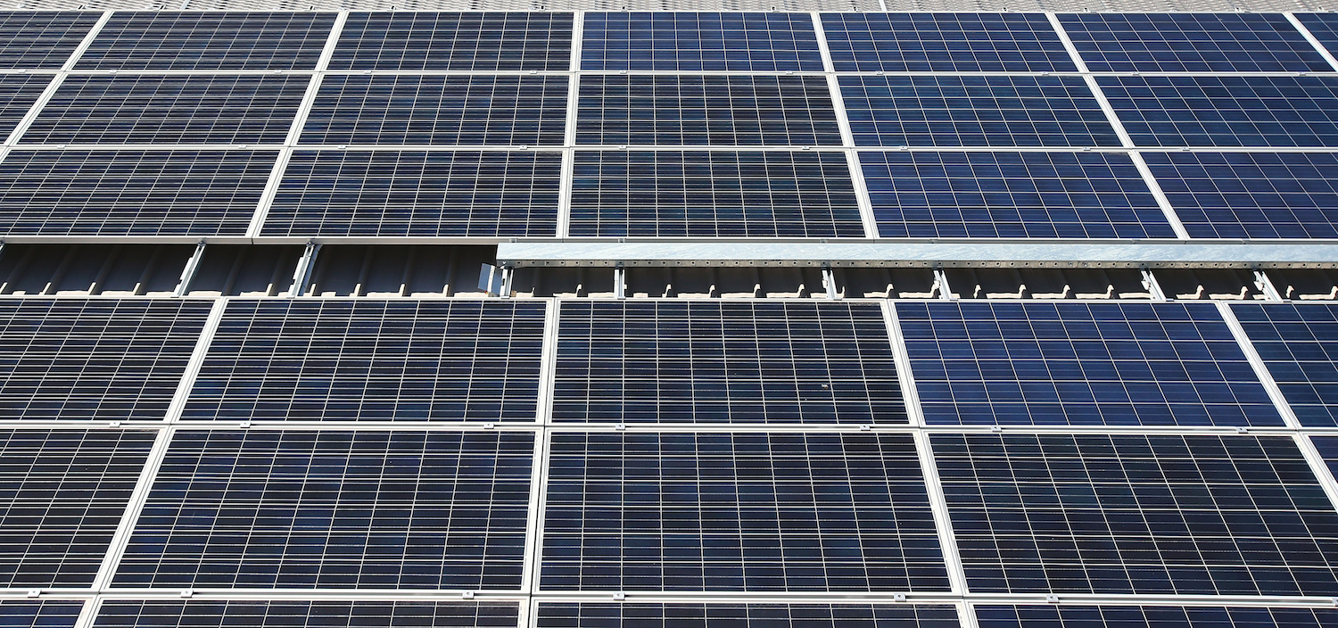 The Navy Arms Itself With a 210-Megawatt Solar Energy Facility | Inverse