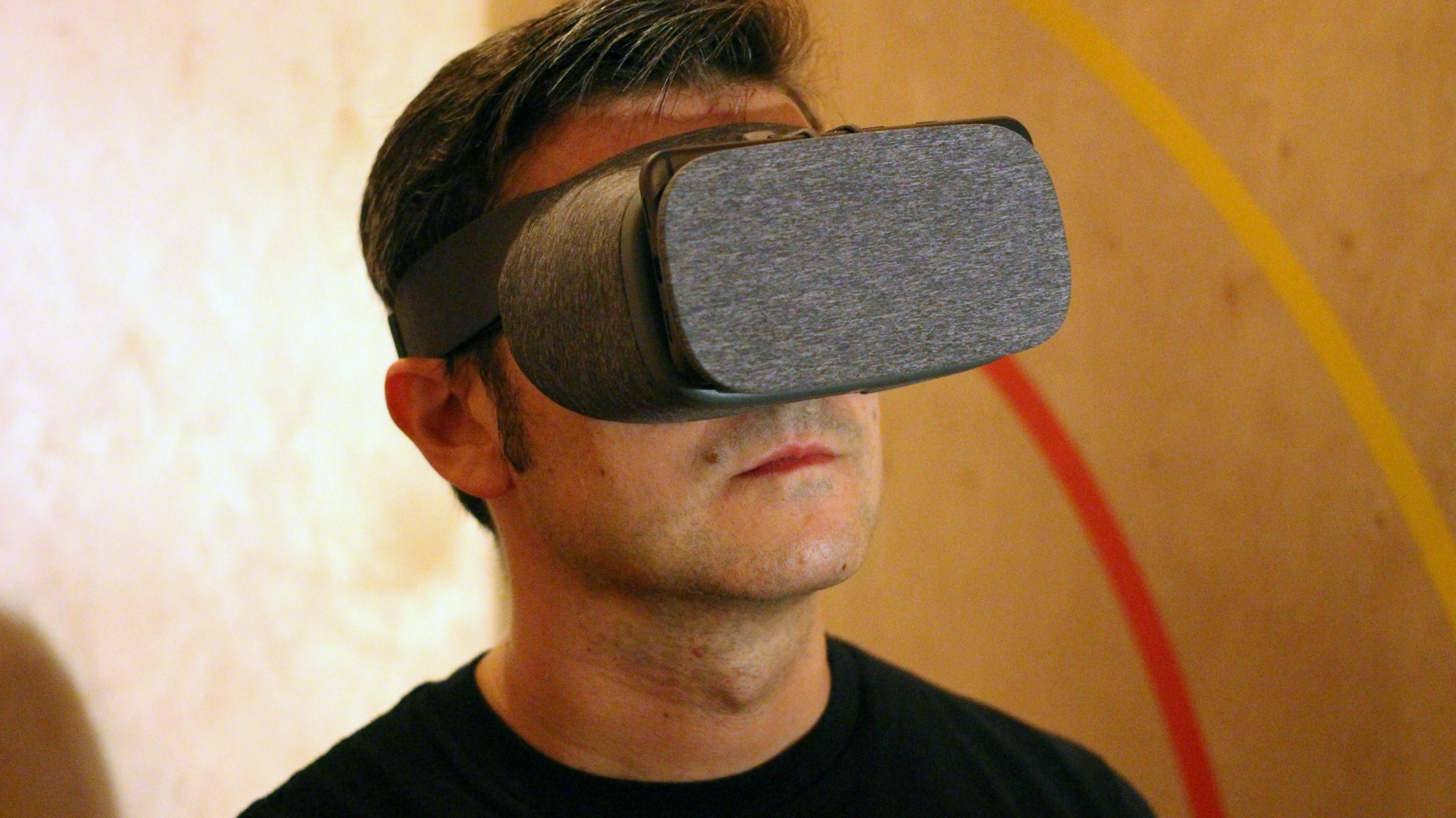 4 Cheaper Christmas Gift Alternatives to the Oculus Rift | Inverse